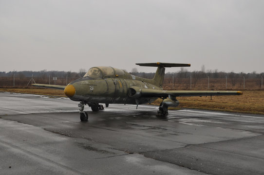 「L-29」の画像 - 102 件の Stock 写真、ベクターおよびビデオ | Adobe Stock