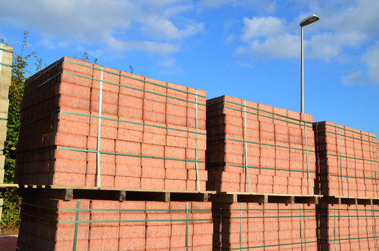 DIE 207 BESTEN BILDER, STOCK-FOTOS UND -VEKTORGRAFIKEN ZU „Rinnstein ...