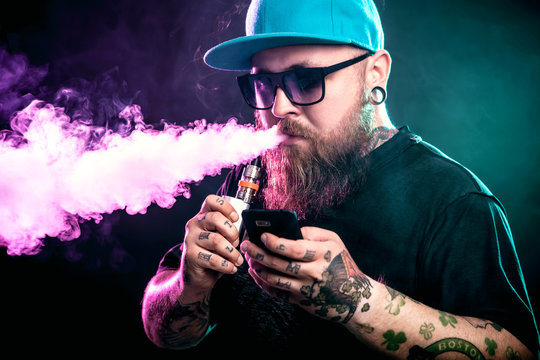 Vape Bilder – Durchsuchen 85,365 Archivfotos, Vektorgrafiken und Videos ...