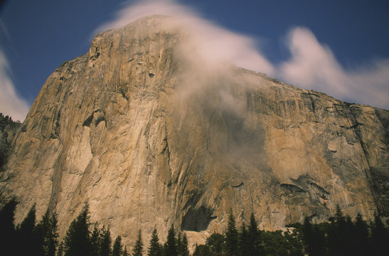 El Cap Images – Browse 2,124 Stock Photos, Vectors, and Video | Adobe Stock