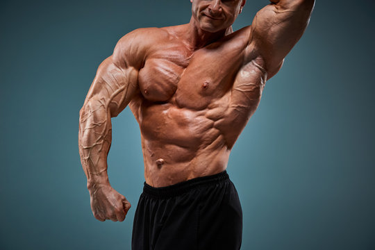 รูปภาพBody-Builder – เลือกดูภาพถ่ายสต็อก เวกเตอร์ และวิดีโอ4,851 ...