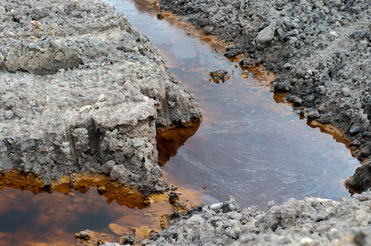 "Soil Pollution" Images – Browse 1,372 Stock Photos, Vectors, and Video ...