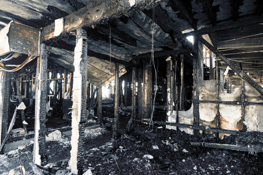 Hausbrand Bilder – Durchsuchen 503,693 Archivfotos, Vektorgrafiken und ...