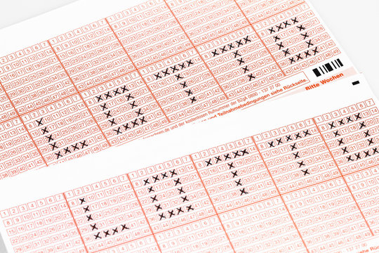 Zahlenlotto Billeder – Gennemse 258 stockfotos, vektorer og videoer ...
