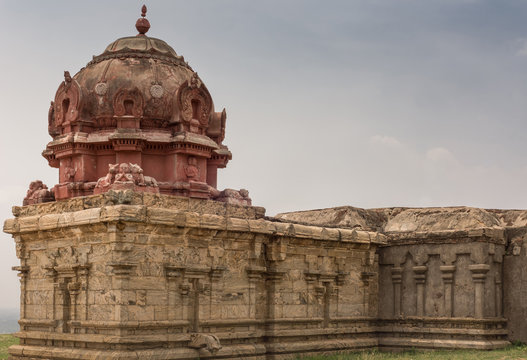 รูปภาพDindigul – เลือกดูภาพถ่ายสต็อก เวกเตอร์ และวิดีโอ378 | Adobe Stock