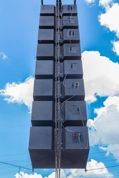 "Line Array" Bilder – Durchsuchen 254 Archivfotos, Vektorgrafiken und ...