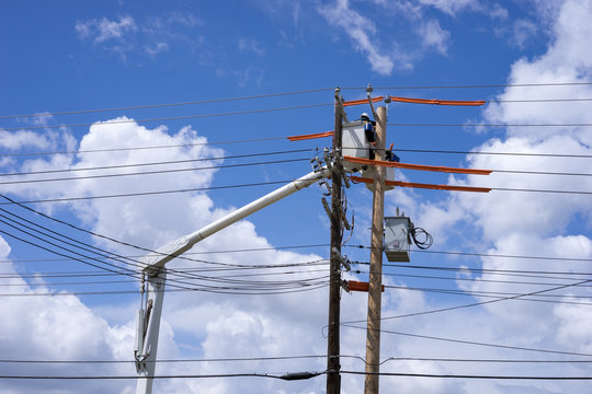 รูปภาพWireline – เลือกดูภาพถ่ายสต็อก เวกเตอร์ และวิดีโอ569 | Adobe Stock