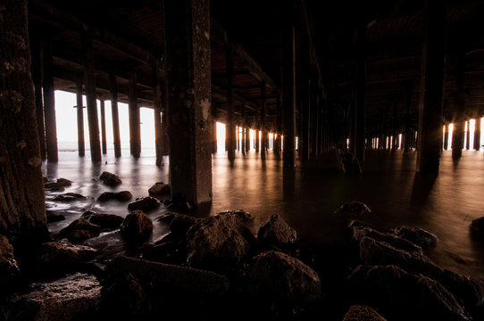 Imagens de "Under The Pier" – Explore Fotografias do Stock, Vetores e ...