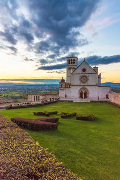 「Assisi」の画像 - 16,721 件の Stock 写真、ベクターおよびビデオ | Adobe Stock 「Assisi」の画像 - 16,721 件の Stock 写真、ベクターおよびビデオ | Adobe Stock