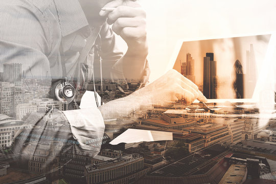 Doctor With Tab Images – Browse 2,329 Stock Photos, Vectors, and Video ...