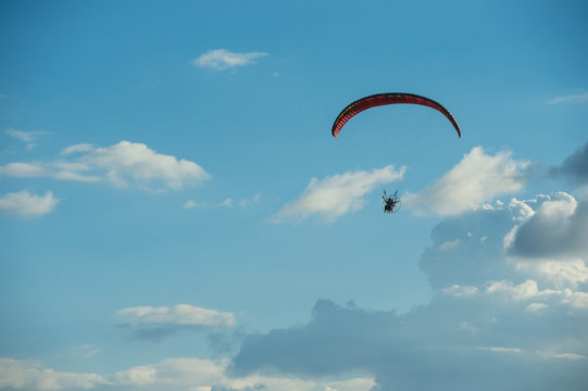 Parashoot Images – Browse 58 Stock Photos, Vectors, and Video | Adobe Stock