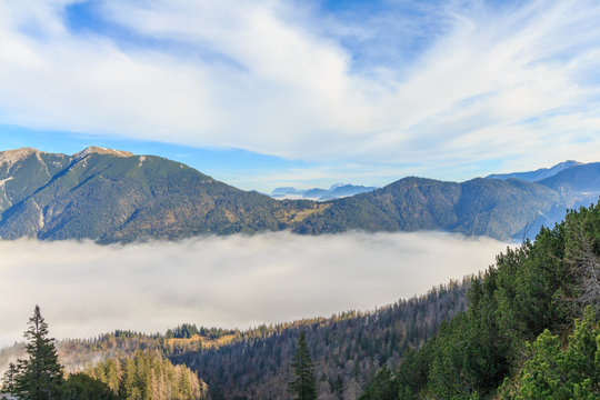 「Seekar」の写真素材 | 677件の無料イラスト画像 | Adobe Stock