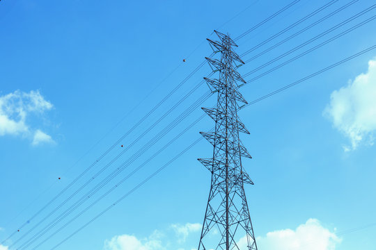 "Electricity Pylon" Images – Browse 72,993 Stock Photos, Vectors, and ...