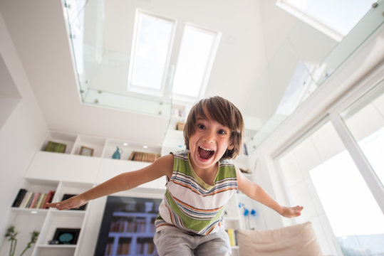 Aloud Jump Images – HD & 4K Photos Free to Download | PikWizard