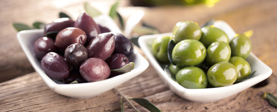 Oliven Bilder – Durchsuchen 1,276,931 Archivfotos, Vektorgrafiken und ...