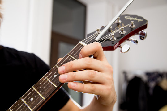 Lutnik Bilder – Durchsuchen 160 Archivfotos, Vektorgrafiken und Videos ...