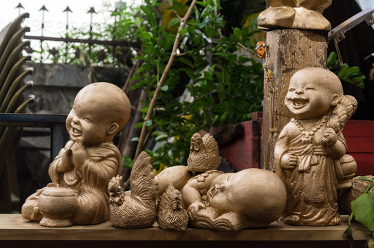 Rieurs Images – Browse 14 Stock Photos, Vectors, and Video | Adobe Stock