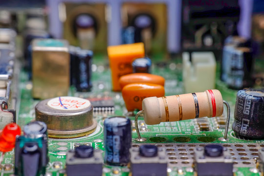 รูปภาพResistor – เลือกดูภาพถ่ายสต็อก เวกเตอร์ และวิดีโอ183,401 | Adobe ...