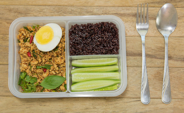 Cucu bilder – Bläddra bland 135 stockfoton, vektorer och videor | Adobe ...