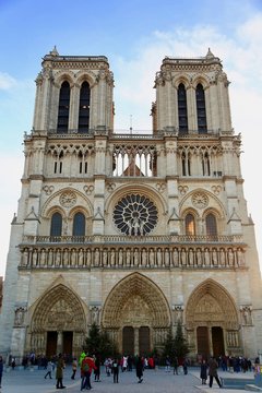 ノートルダム Images – Browse 793 Stock Photos, Vectors, and Video | Adobe Stock
