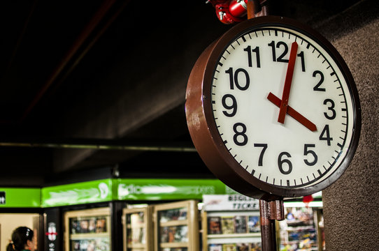 Viertelpause Bilder – Durchsuchen 664 Archivfotos, Vektorgrafiken und ...