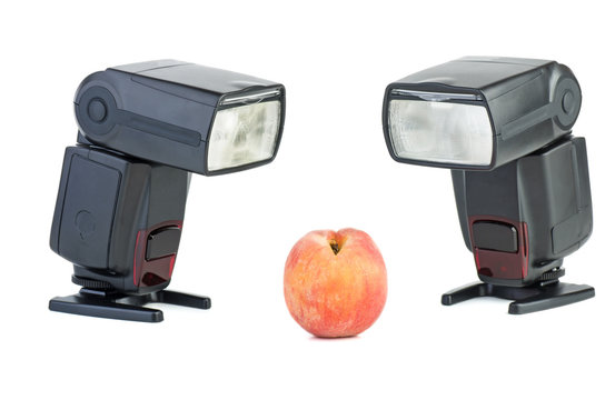 Speedlight bilder – Bläddra bland 1,887 stockfoton, vektorer och videor ...