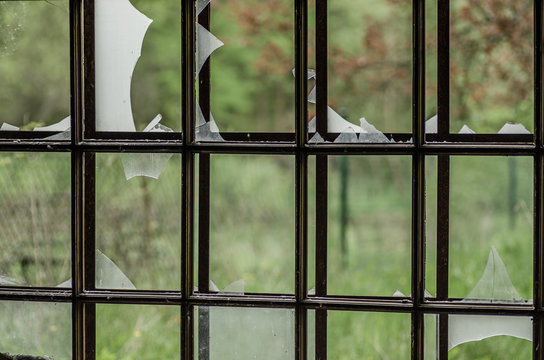 Eisengitter Images – Browse 922 Stock Photos, Vectors, and Video ...