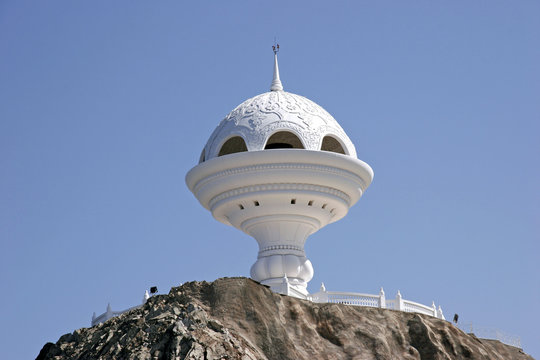 「Masquat」の写真素材 | 91件の無料イラスト画像 | Adobe Stock