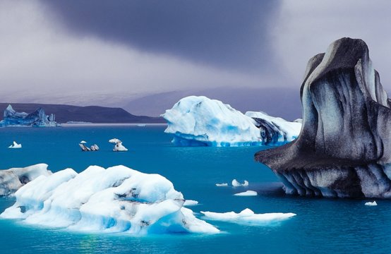 Treibeis Billeder – Gennemse 1,640 stockfotos, vektorer og videoer ...