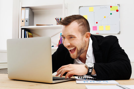 Cyberslacking Images – Browse 33 Stock Photos, Vectors, and Video ...