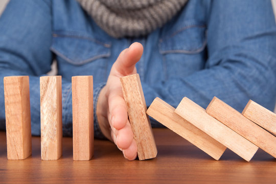 Umfallen Bilder – Durchsuchen 901 Archivfotos, Vektorgrafiken und ...