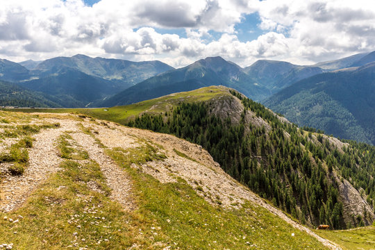 รูปภาพZirbenwald – เลือกดูภาพถ่ายสต็อก เวกเตอร์ และวิดีโอ131 | Adobe Stock