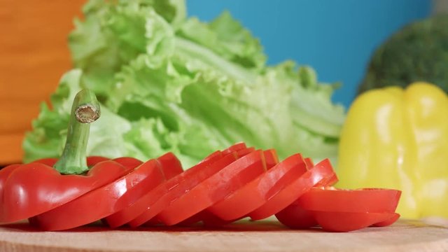 "Paprika Slice" - Images et vidéos libres de droits | Adobe Stock