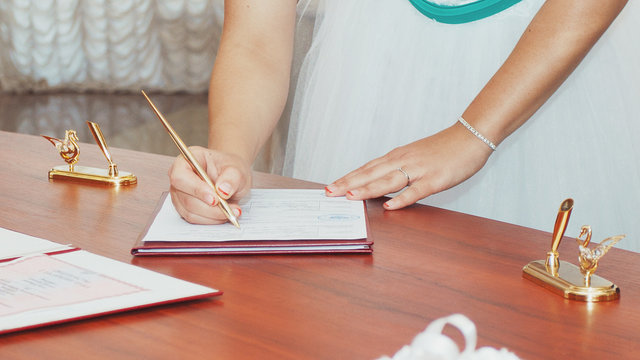 Attribute Bilder – Durchsuchen 108,105 Archivfotos, Vektorgrafiken und ...