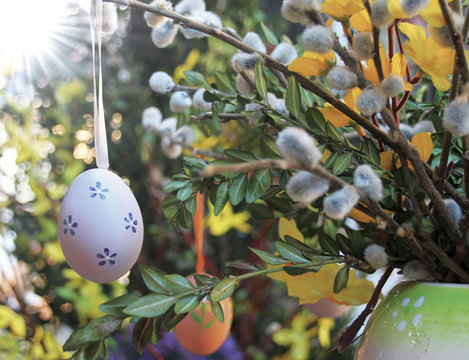 Osterstrauch Bilder – Durchsuchen 1,188 Archivfotos, Vektorgrafiken und ...