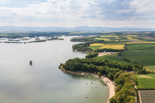 「Nysa」の画像 - 3,628 件の Stock 写真、ベクターおよびビデオ | Adobe Stock