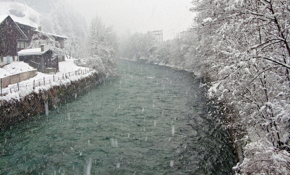 Sleet Images – Browse 26,616 Stock Photos, Vectors, and Video | Adobe Stock