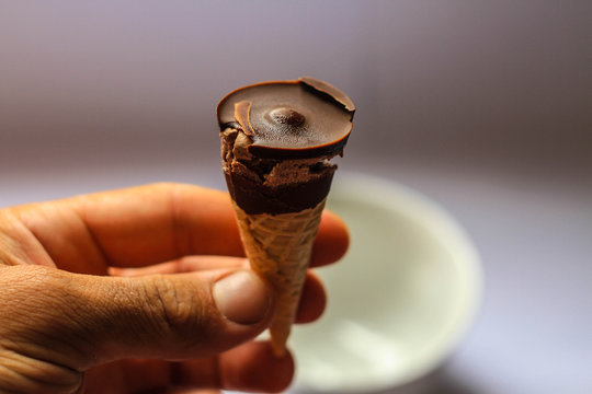 Iskrem Bilder – Durchsuchen 806 Archivfotos, Vektorgrafiken und Videos ...