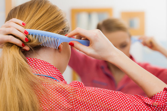 Combing Images – Browse 577,964 Stock Photos, Vectors, and Video ...