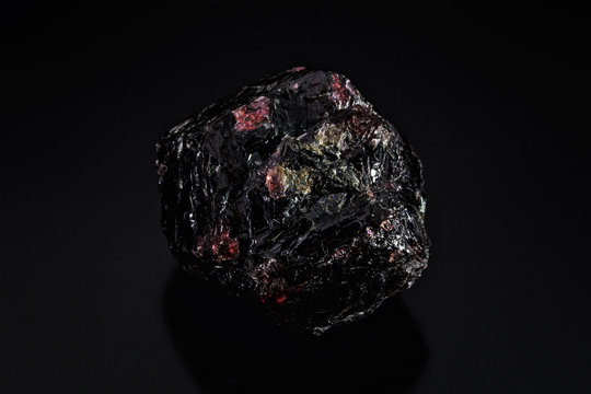 รูปภาพPyrope – เลือกดูภาพถ่ายสต็อก เวกเตอร์ และวิดีโอ373 | Adobe Stock