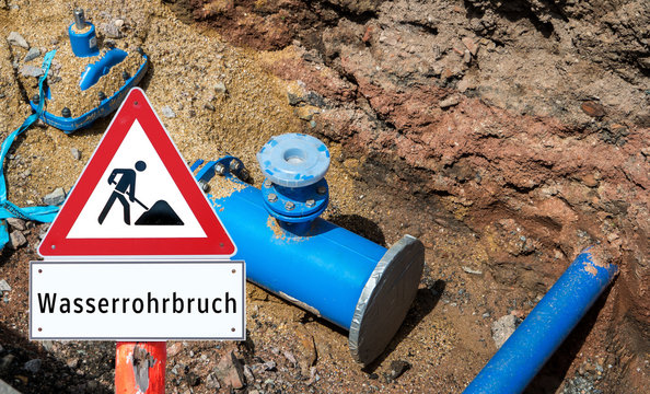 Wasserrohrbruch Bilder Stock Fotos Videos Adobe Stock