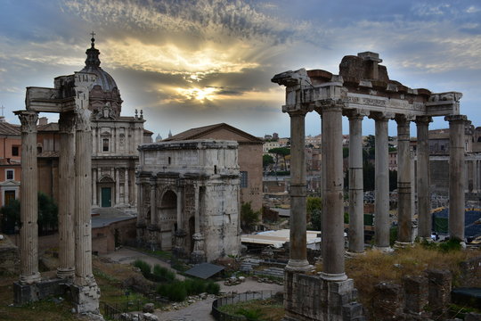 「Fori」の写真素材 | 4,520件の無料イラスト画像 | Adobe Stock