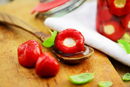 「Kirschpaprika」の写真素材 | 151件の無料イラスト画像 | Adobe Stock