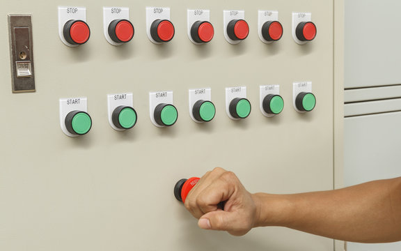 รูปภาพEmergency-Stop – เลือกดูภาพถ่ายสต็อก เวกเตอร์ และวิดีโอ135 ...