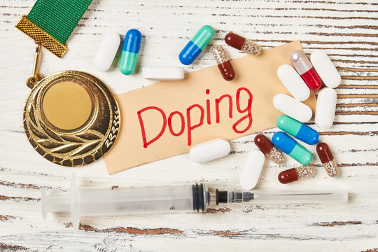 Dopping Images – Browse 20,542 Stock Photos, Vectors, and Video | Adobe ...