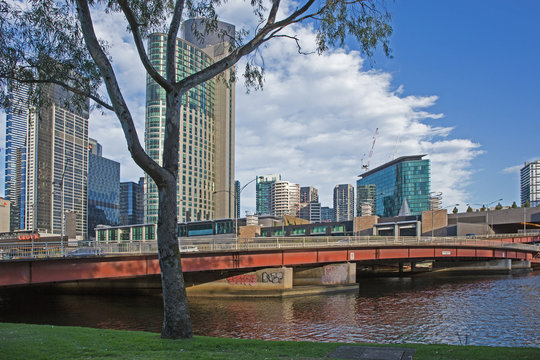 "Kings Bridge" Images – Browse 102 Stock Photos, Vectors, and Video ...