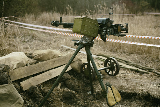 รูปภาพDshk – เลือกดูภาพถ่ายสต็อก เวกเตอร์ และวิดีโอ14 | Adobe Stock