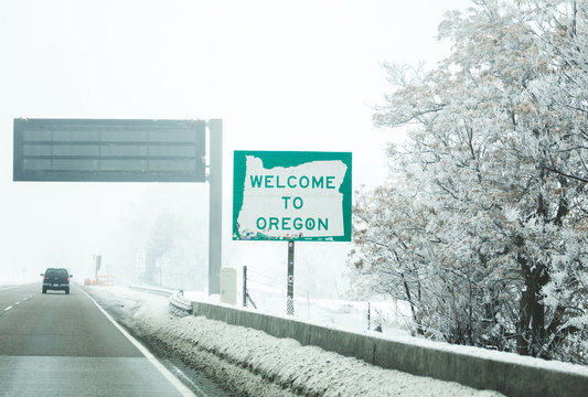 Welcome To Oregon Images – Browse 813 Stock Photos, Vectors, and Video ...