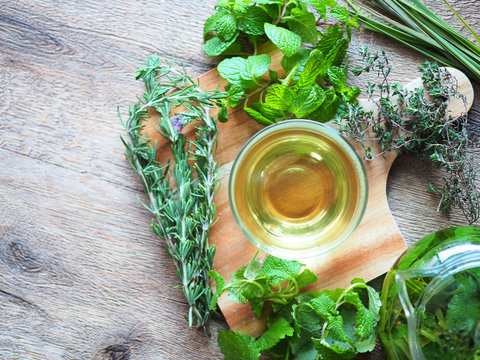 「ハーブ」の写真素材 | 15,286,145件の無料イラスト画像 | Adobe Stock