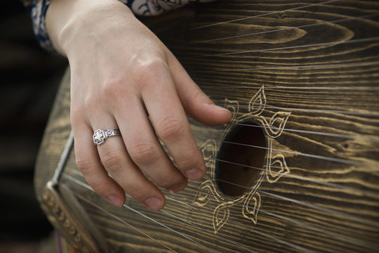 Imágenes de Guzla: descubre bancos de fotos, ilustraciones, vectores y ...